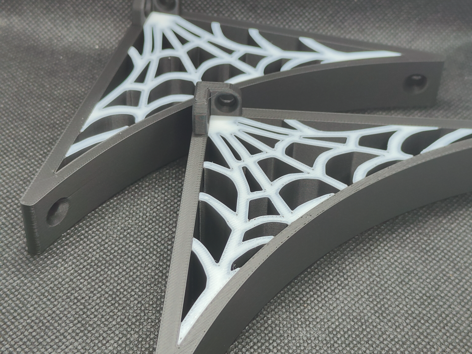 Spider Web Shelf Bracket - 3Design | Nexprint: Free 3D Model Downloads