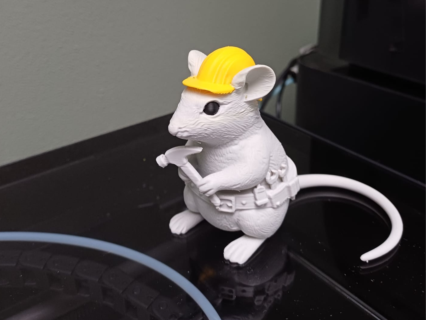Hardworking Builder Mouse - Koffiekoek | Nexprint: Free 3D Model Downloads