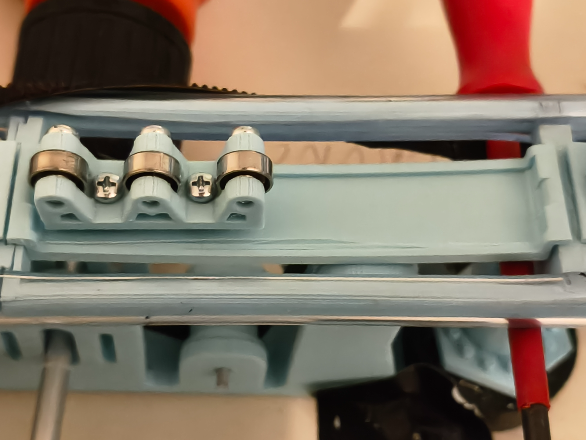 Long spring loaded bearings (Single) - Bob3dprints | Nexprint: Free 3D ...