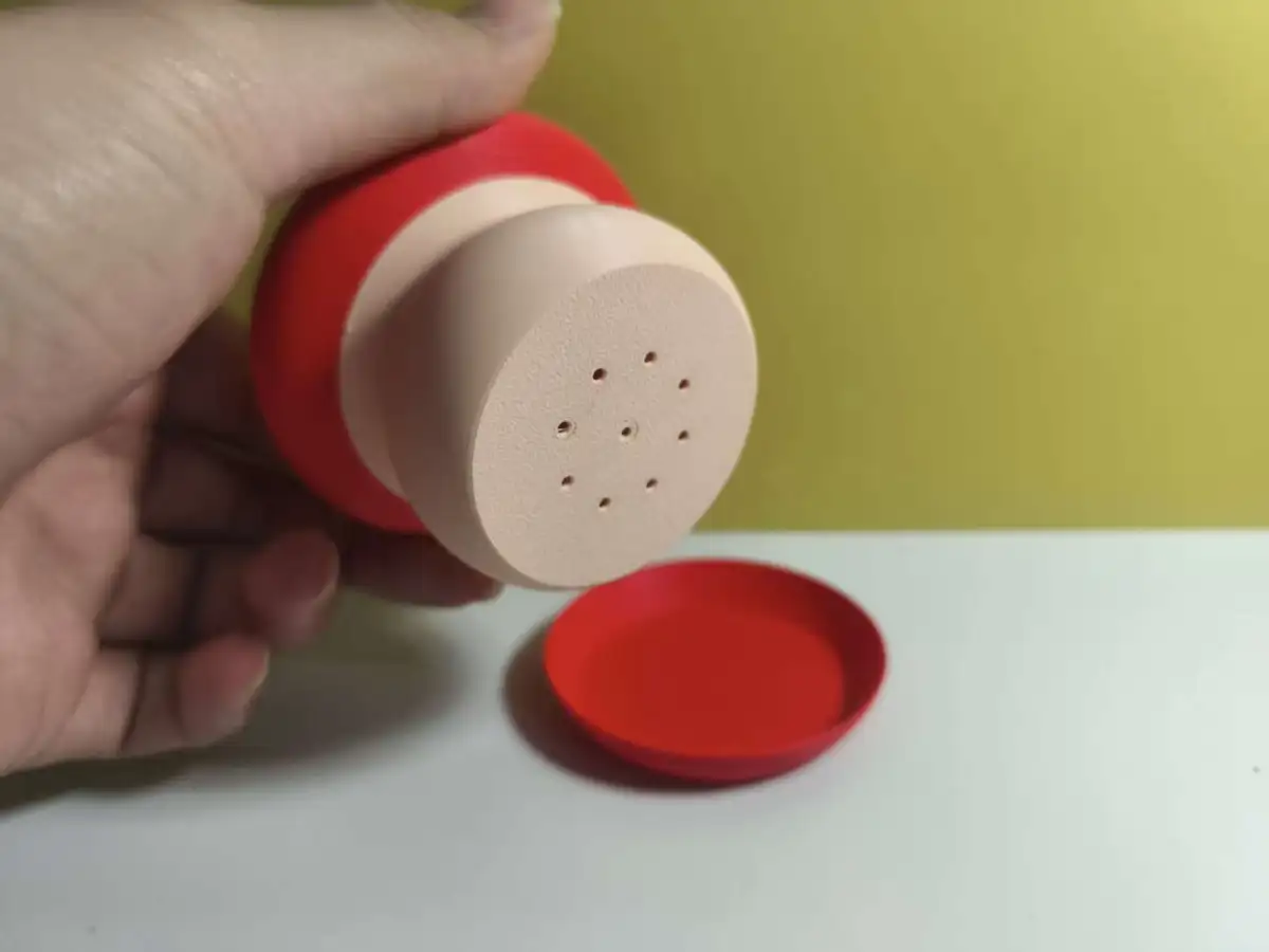 Mushroom-shaped planters are perfect for desktop cultivation, offering ...