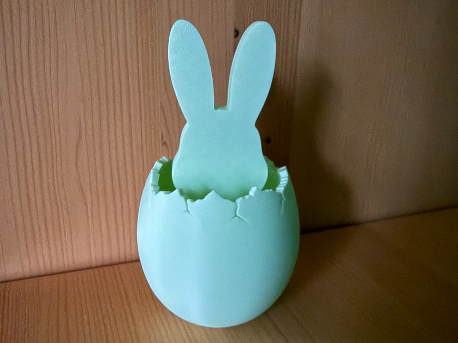Easter Bunny in Cracked Egg - MPdesign | Nexprint: Free 3D Model Downloads