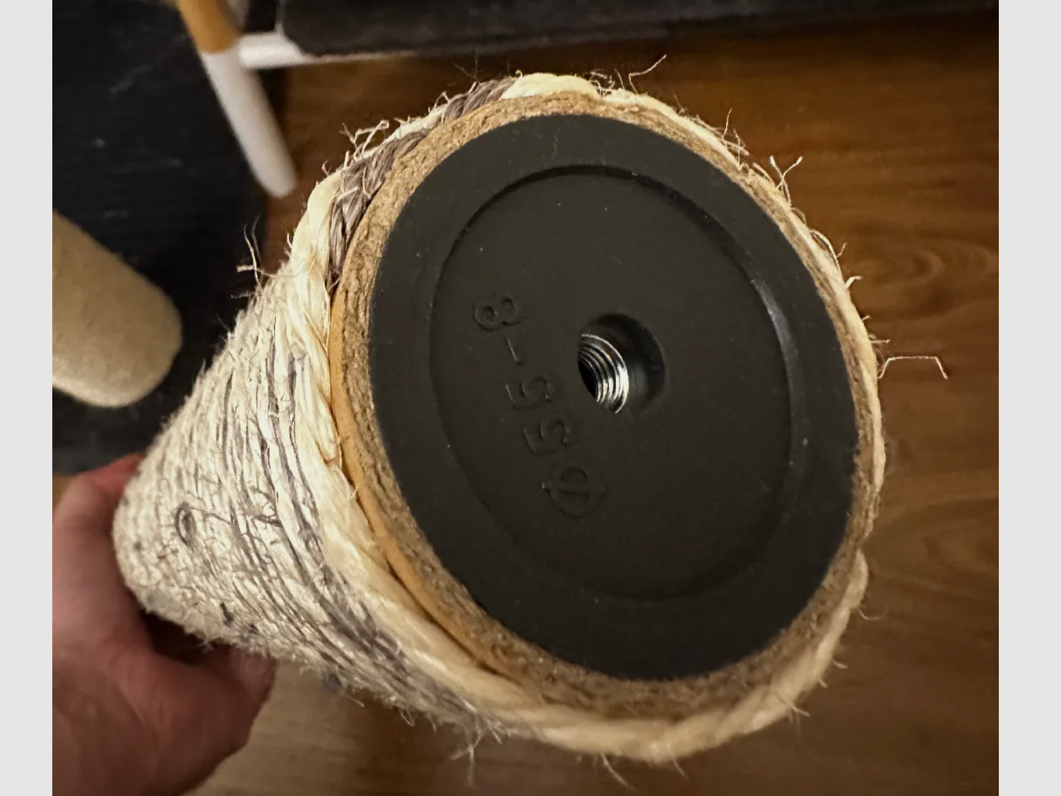 3D Printed Support for Cat Scratching Post Tube with Manual Nut ...