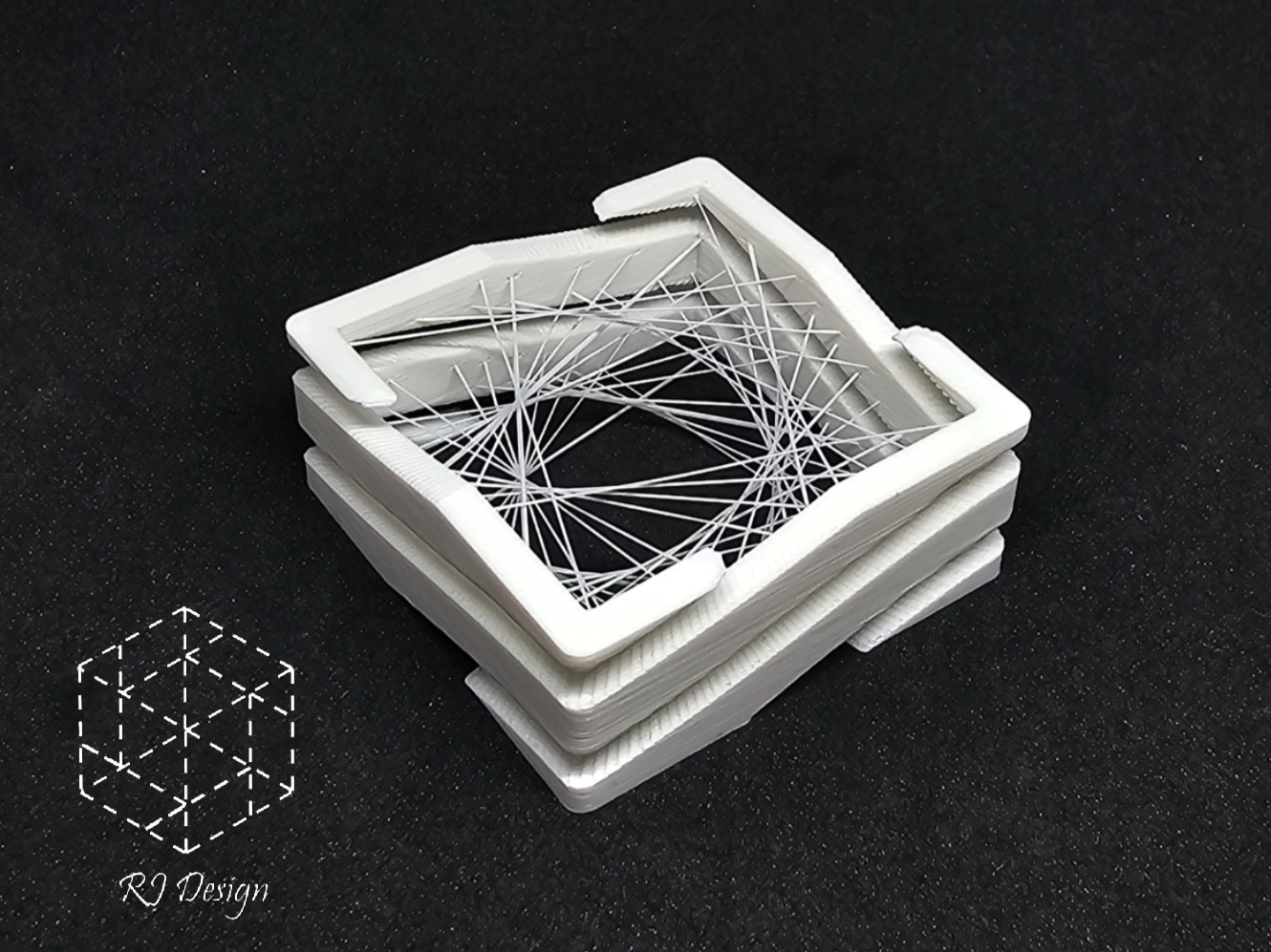 Shredded Cube (shallow) - RJ Design | Nexprint: Free 3D Model Downloads